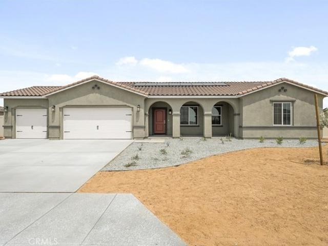 14878 Desert Lily Ct, Apple Valley, CA 92307