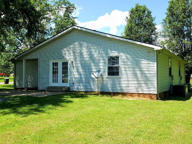 1487 Nichols Dr # B