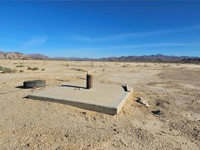 14888 Huff Rd, Lucerne Valley, CA 92356