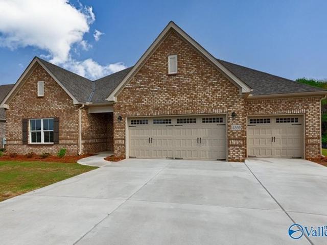 14889 Willow Rose Ln, Athens, AL 35613