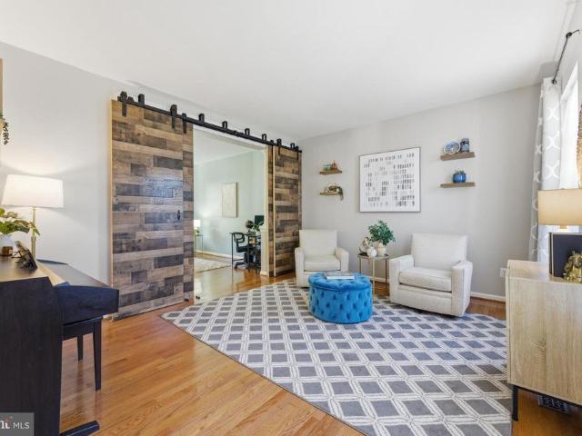 14889 Greenhill Crossing Drive