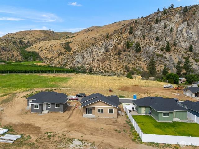 14893 Red Delicious Street