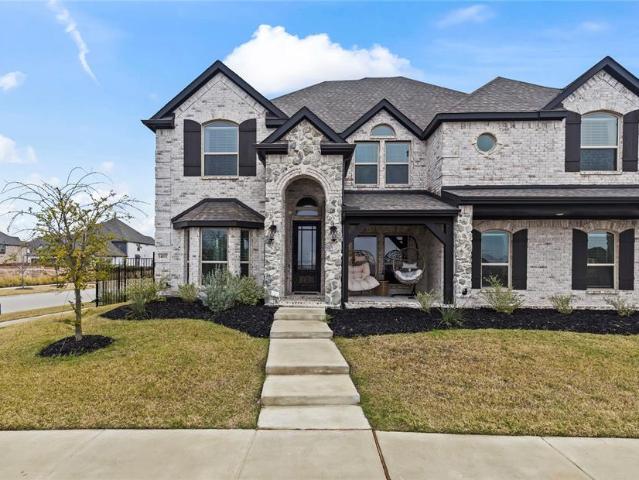 14892 Hometown Dr, Frisco, TX 75035 | MLS #21127 | Compass