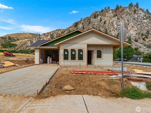 14898 Red Delicious St, Entiat, WA 98822
