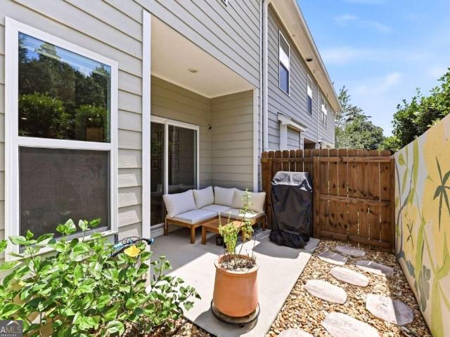1489 Bluff Valley Circle