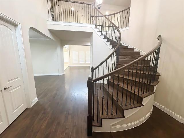 14803 Huffman Lane