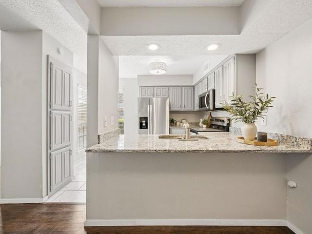 14800 Enterprise Dr Apt 16D, Farmers Branch, TX 75234