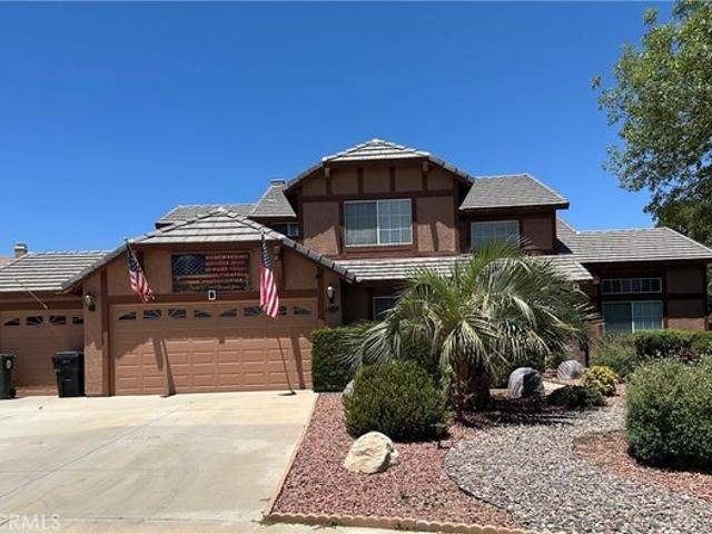 14800 Snake River Ct, Victorville, CA 92392