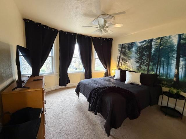 14801 Westropp Ave