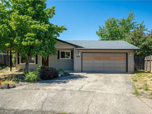 1480 Carobelle Ct, Cottage Grove, OR 97424