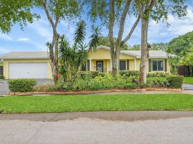 1480 SW 66th Ter, Plantation, FL 33317