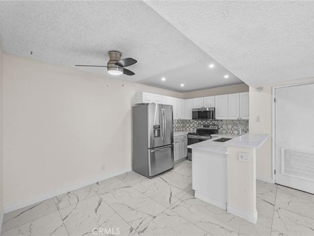 1480 W Edgehill 67