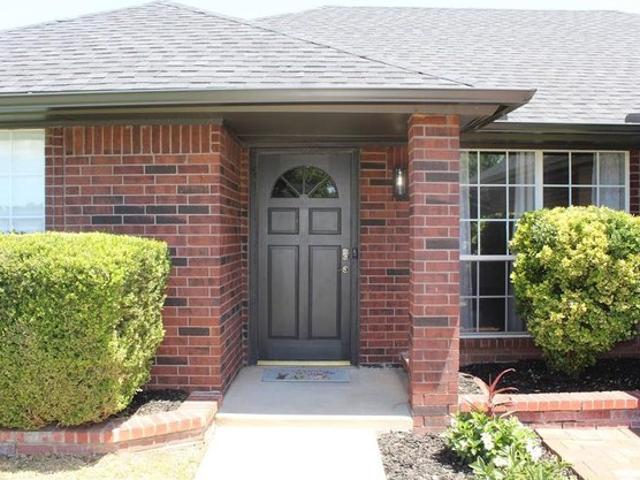 14813 Twelve Oaks Dr, Choctaw, OK 73020
