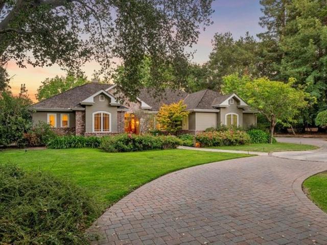 14810 Farwell Ave, Saratoga, CA 95070