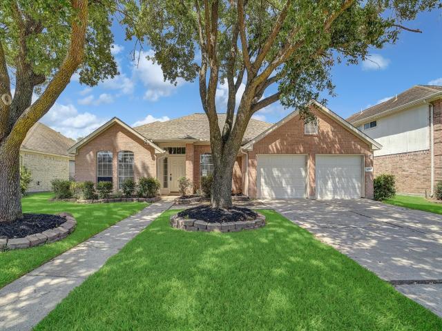14810 Mission Hills Drive