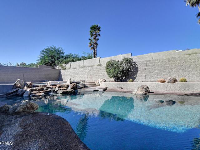 14810 N Fountain Hills Boulevard