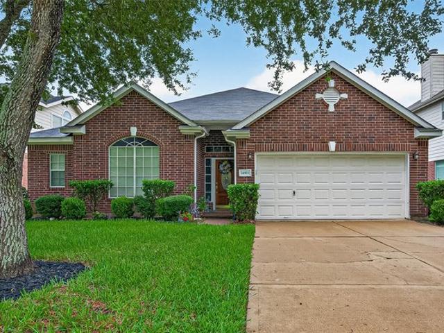14811 Cumberland Bridge Ln, Sugar Land, TX 77498