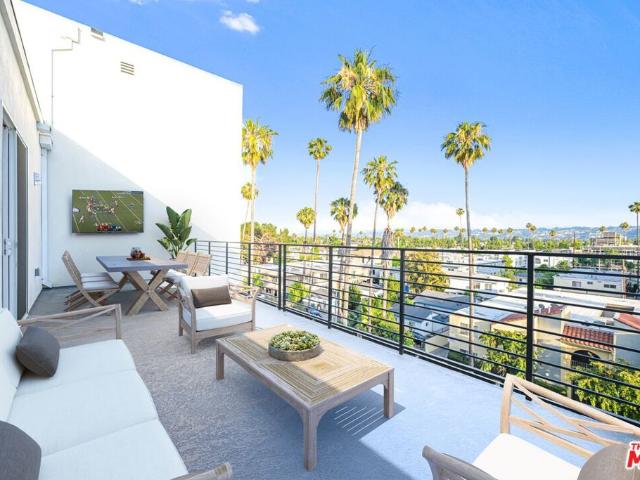 14811 Erwin Street 502