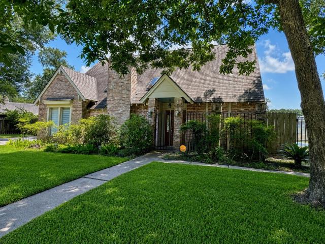14811 Mystic Bend Dr