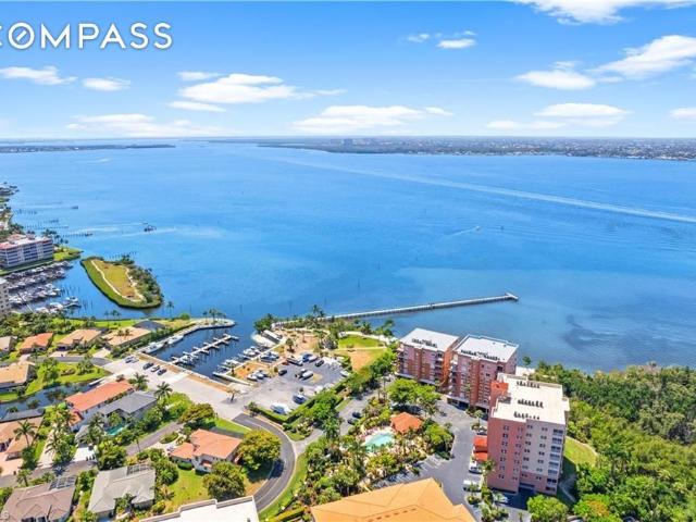 14817 Laguna Dr 203, Fort Myers, FL