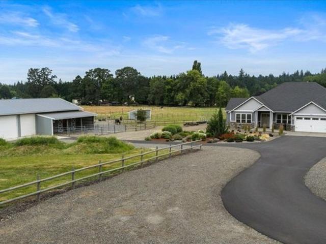 14817 NE Hammond Rd, Battle Ground, WA 98604