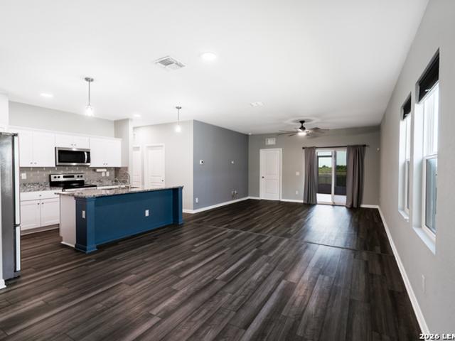 14814 Painted Hills