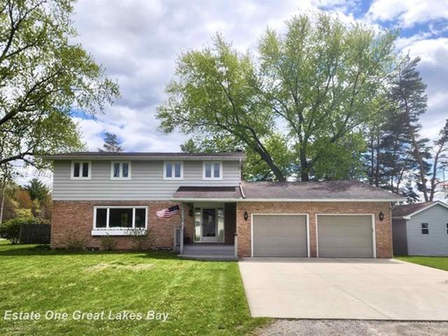 14815 Boynton Ln, Hemlock, MI 48626