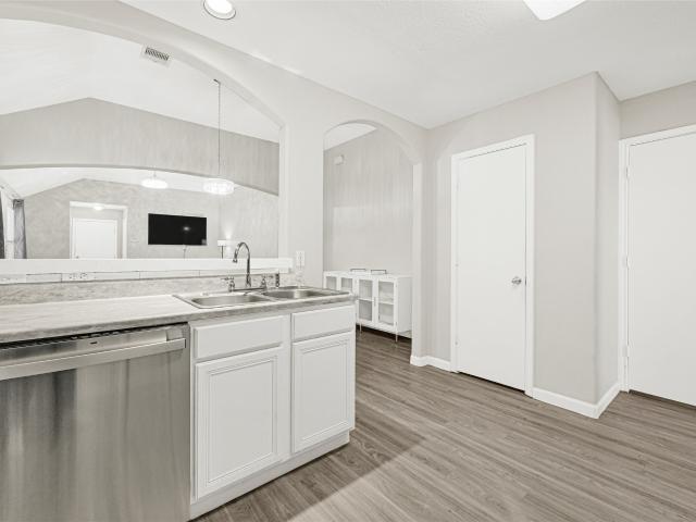 14818 Aberdeen Meadow Ln, Houston, TX 77053 | MLS #95010