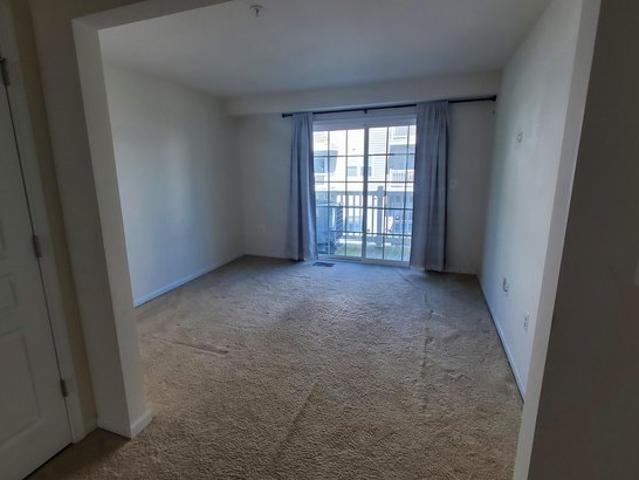 14818 Mason Creek Condominium Cir Unit Chesterfield, Woodbridge, VA 22191