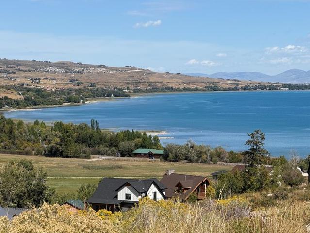 1481 N Broad Hollow Rd 1 Pl Unit 38, Garden City, UT 84028