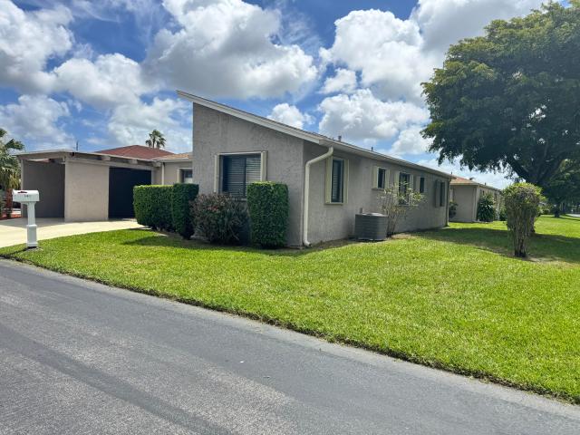 14822 Wildflower Ln, Delray Beach, FL 33446 | MLS #B26009