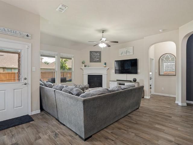 14825 Brettridge Drive