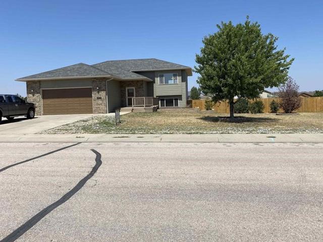 14826 Creekside Dr, Box Elder, SD 57719