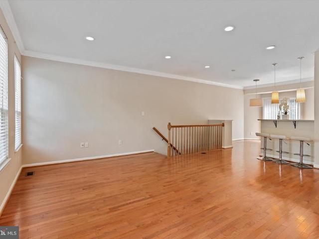 14828 Edman Circle