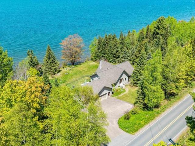 14828 Pequaming Rd, L'Anse, MI 49946