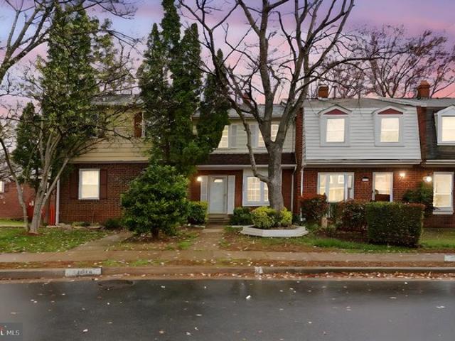 14829 Emberdale Dr, Woodbridge, VA 22193