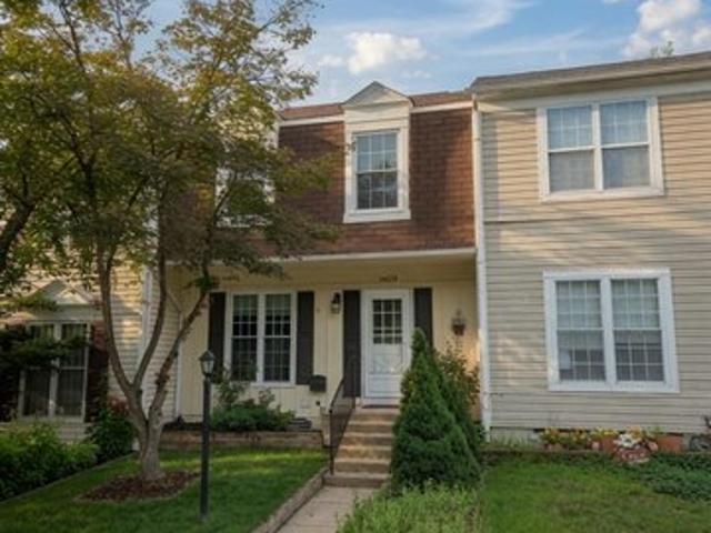 14829 Hancock Ct, Centreville, VA 20120