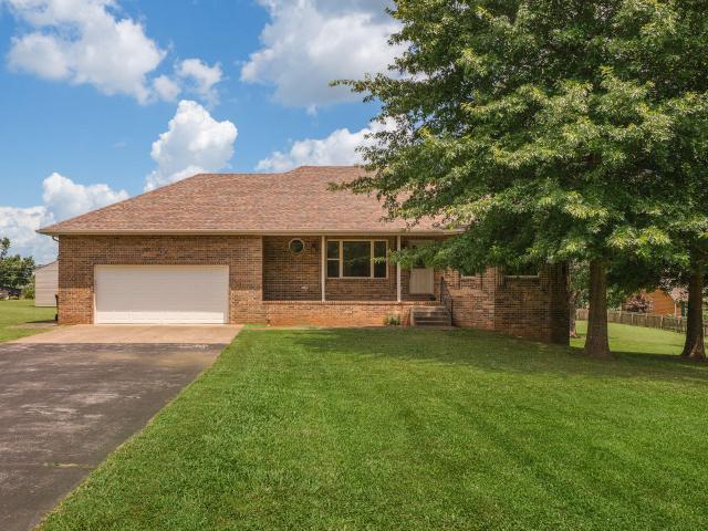 1482 N Osburn Lane