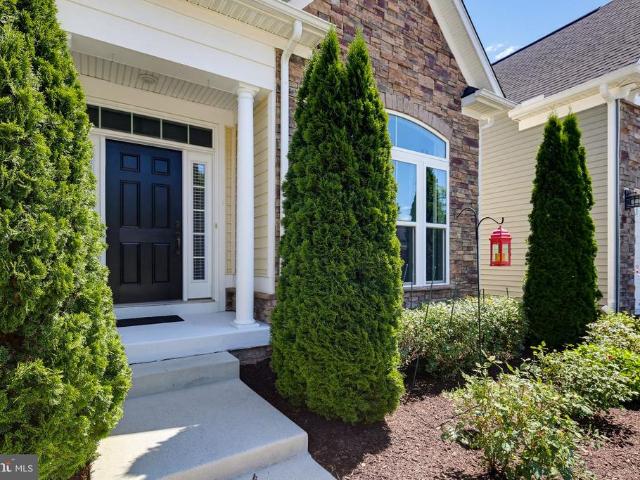 1482 Catbriar Way