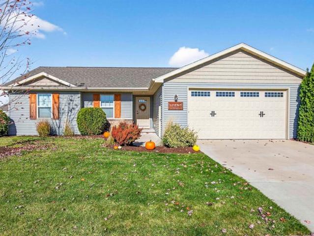 1482 Haen Dr, Kaukauna, WI 54130