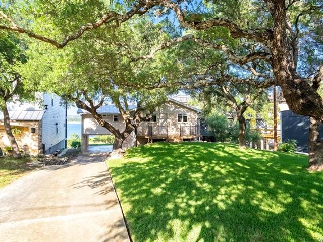1482 Stagecoach Dr, Canyon Lake, TX 78133