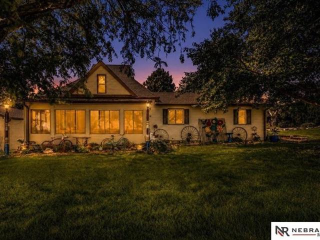 14835 Chicago Ave, Lincoln, NE 68527
