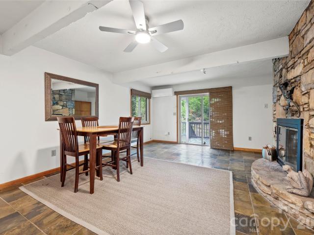 1483 Old Fort Road