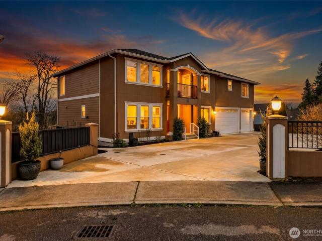1483 th Ln S, Tukwila, WA 98188 | Compass