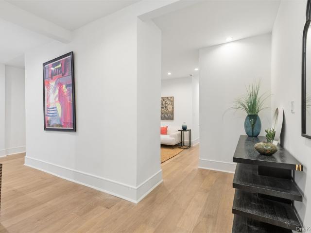 148 09 Northern Boulevard 1D
