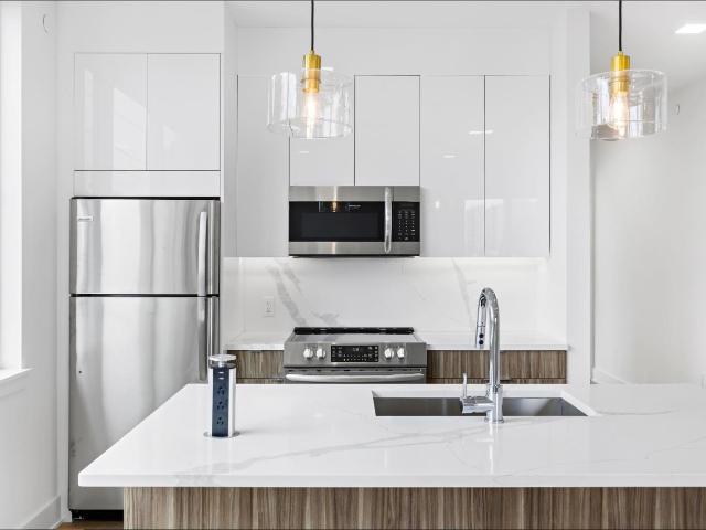 148 15 th St, Unit 401, Guttenberg, NJ 07093 | MLS #260006 | Compass