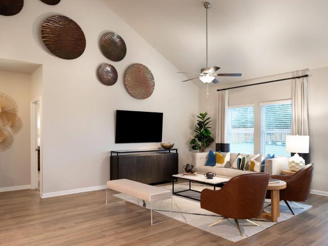 148 Coopers Hawk Crst