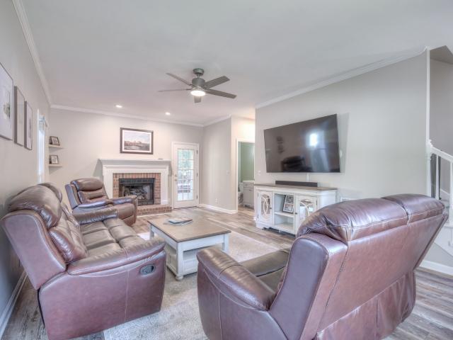 148 Cavalry Dr