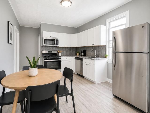 148 Carlton Avenue, Jersey City, US, NJ