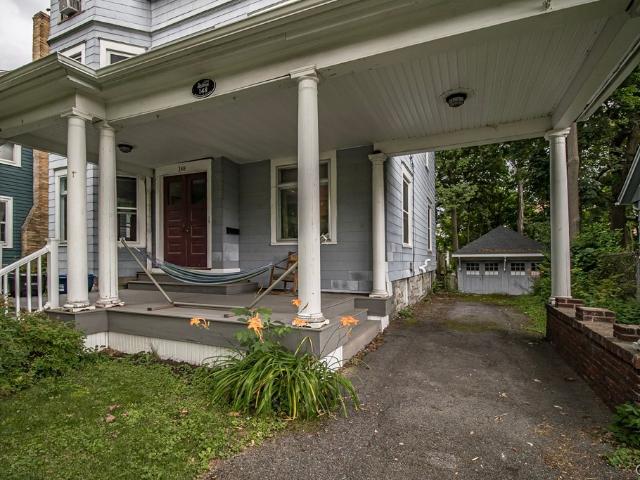 148 Clairmonte Avenue